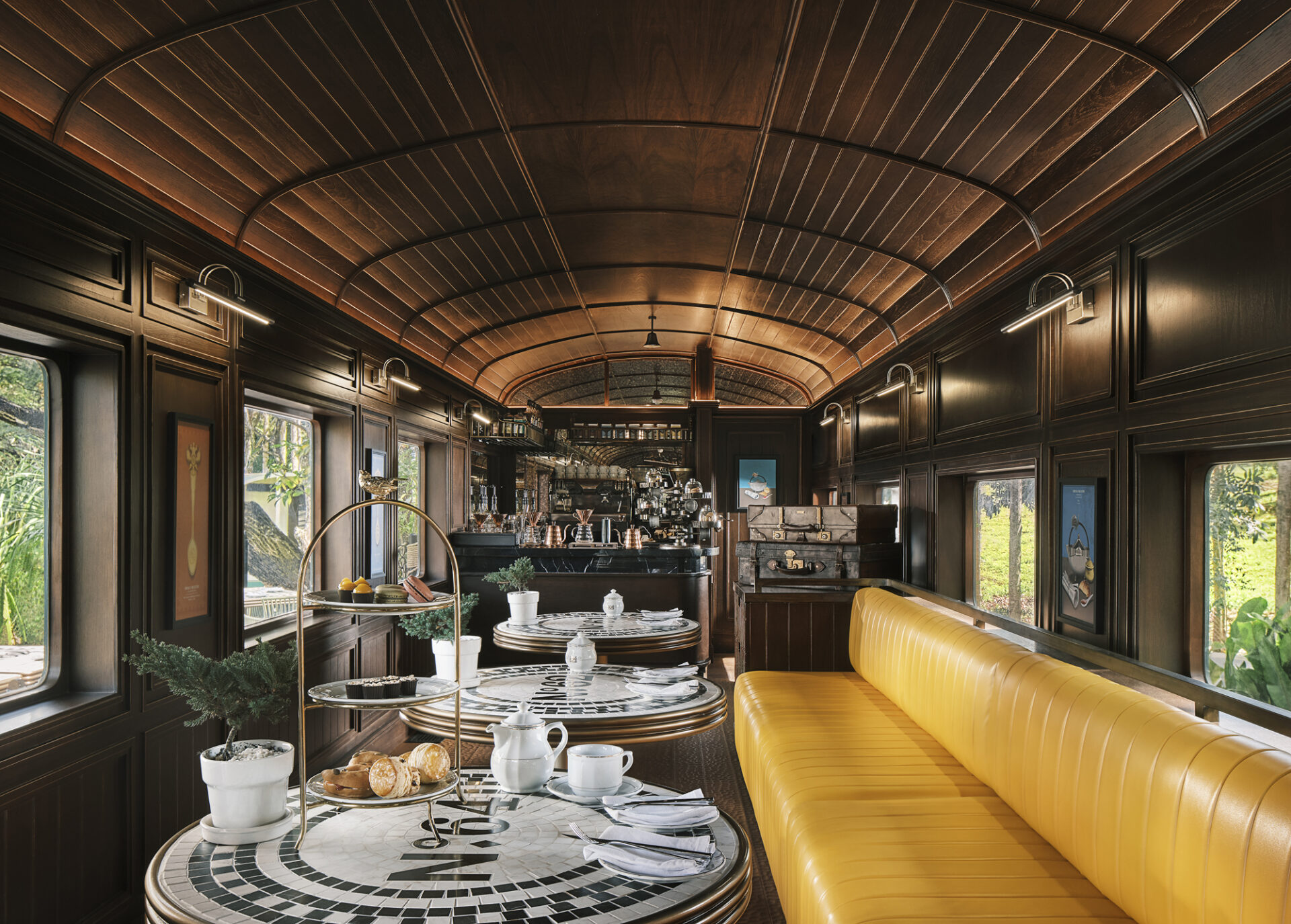 Hotel Review: Khao Yai’s newest luxury hotel brings back the glory days ...