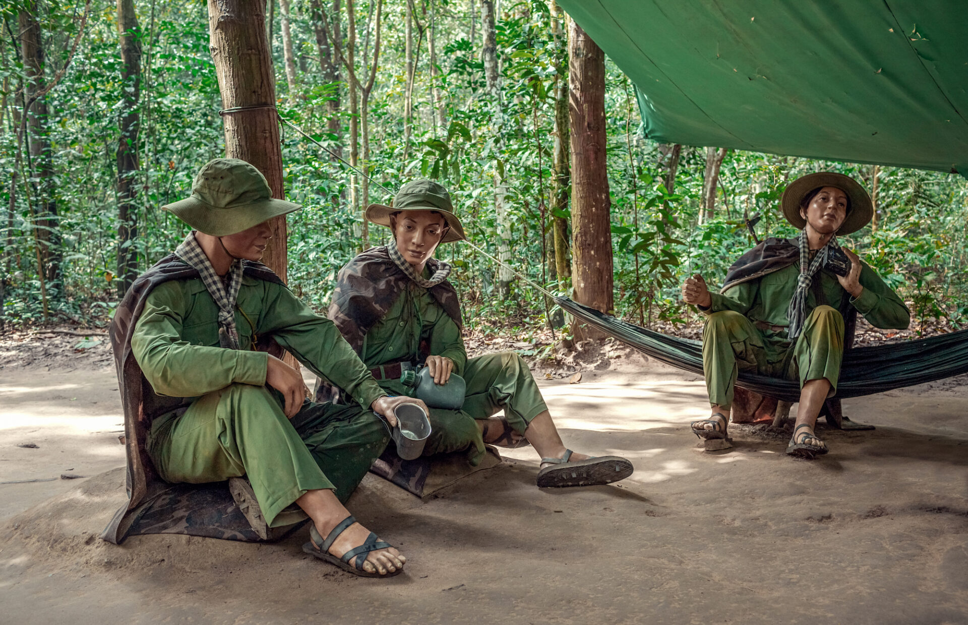 A visit to the spine-chilling tunnels of Cu Chi - Sawasdee