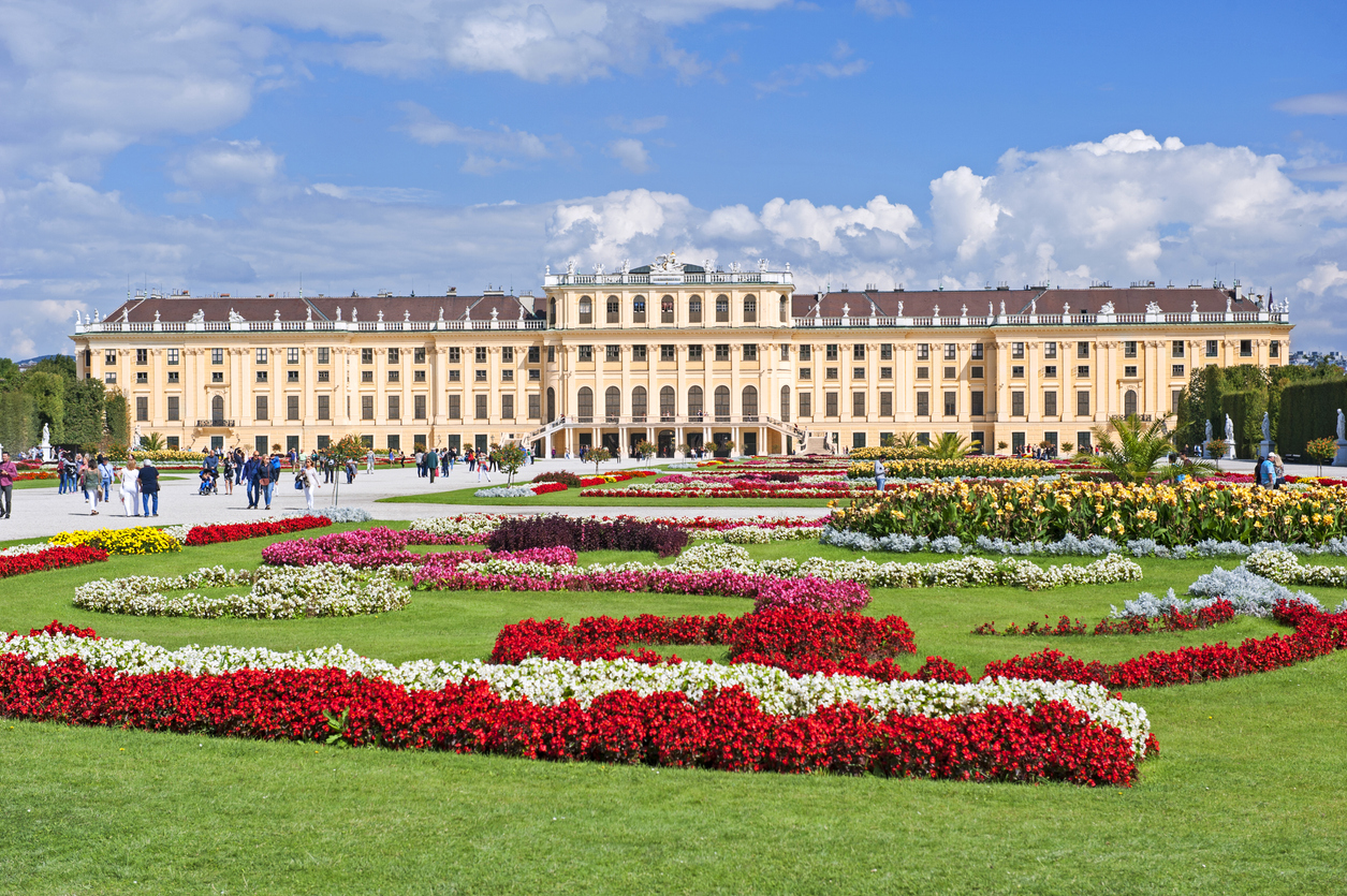Five Best palatial gardens around the world you must visit - Sawasdee
