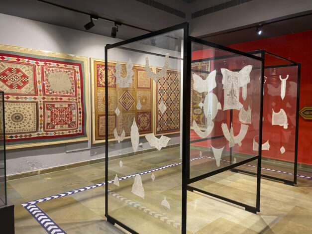 Visit the National Crafts Museum, New Delhi and Shopping Guide for ...